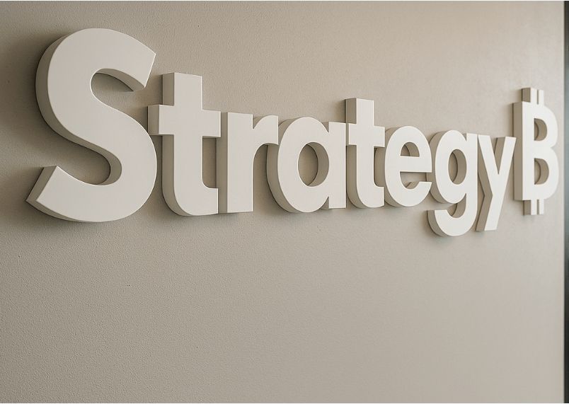 Saylor says onchain proof-of-reserves a ‘bad idea’ due to security ...